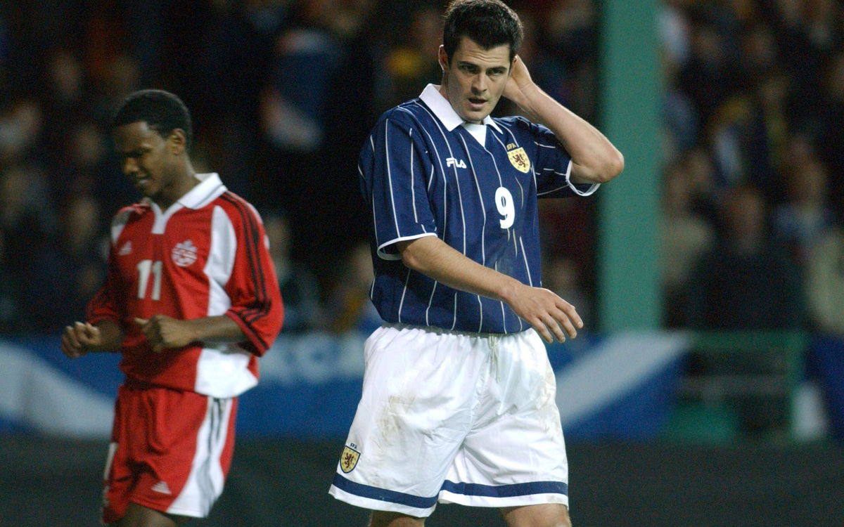 Watch how Jota totally blanked Sportscene star Steven Thompson ...