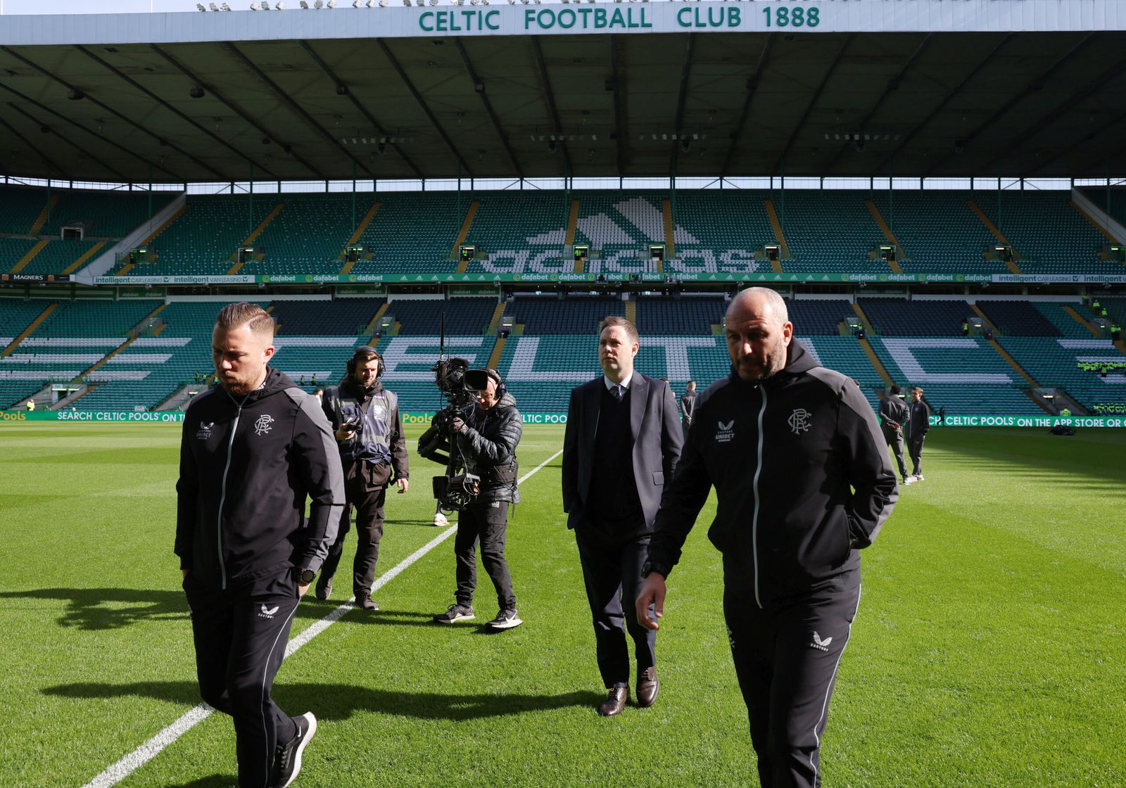 ‘Never stop mouthing off’ ’embarrassing schoolboy stuff again’ ‘try ...