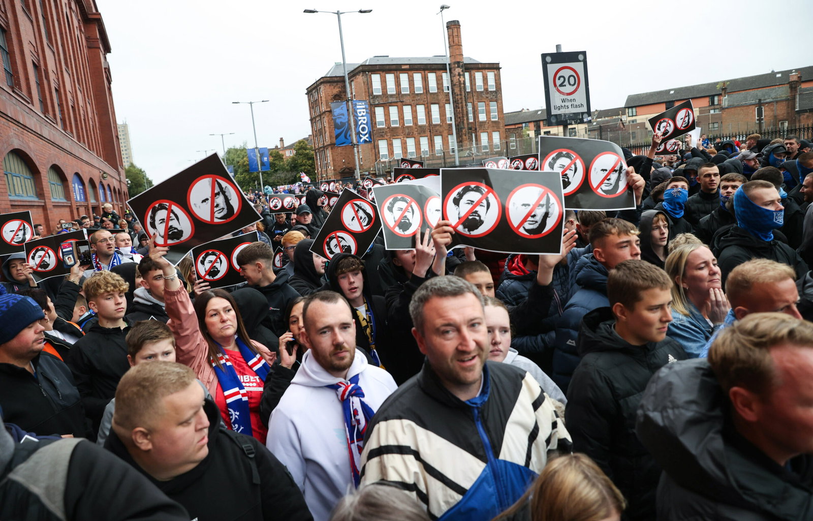 Watch as angry bears scream for Russell Martin to be sacked ...