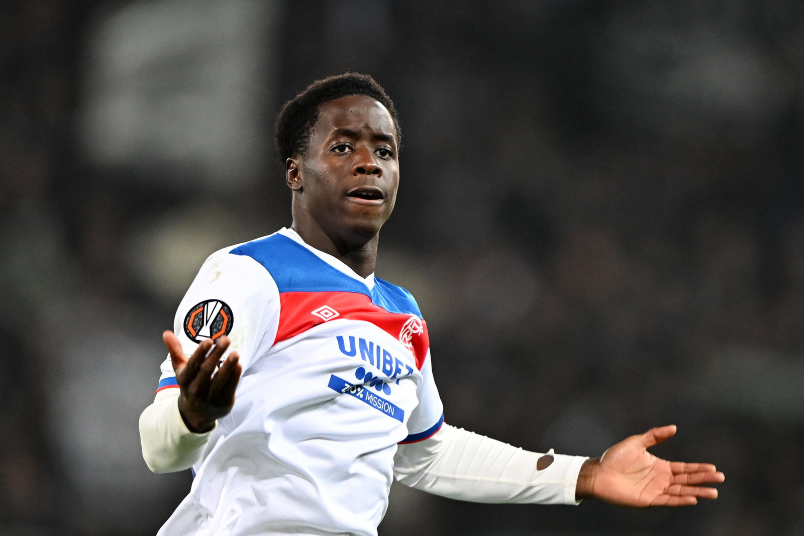 Watch as Ibrox ace Gassama turns diving into an art form | videocelts.com